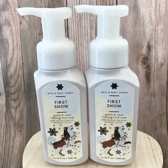 Bath & Body Works | Bath & Body | First Snow Foaming Hand Soap | Poshmark